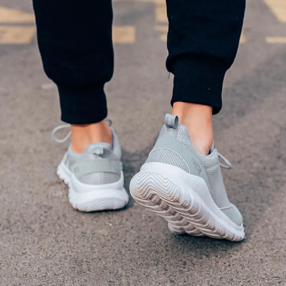 Styling the Best Athletic Shoes for Men with Casual Outfits